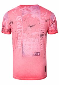 Rusty Neal T-Shirt print - koralle - Zalando.de