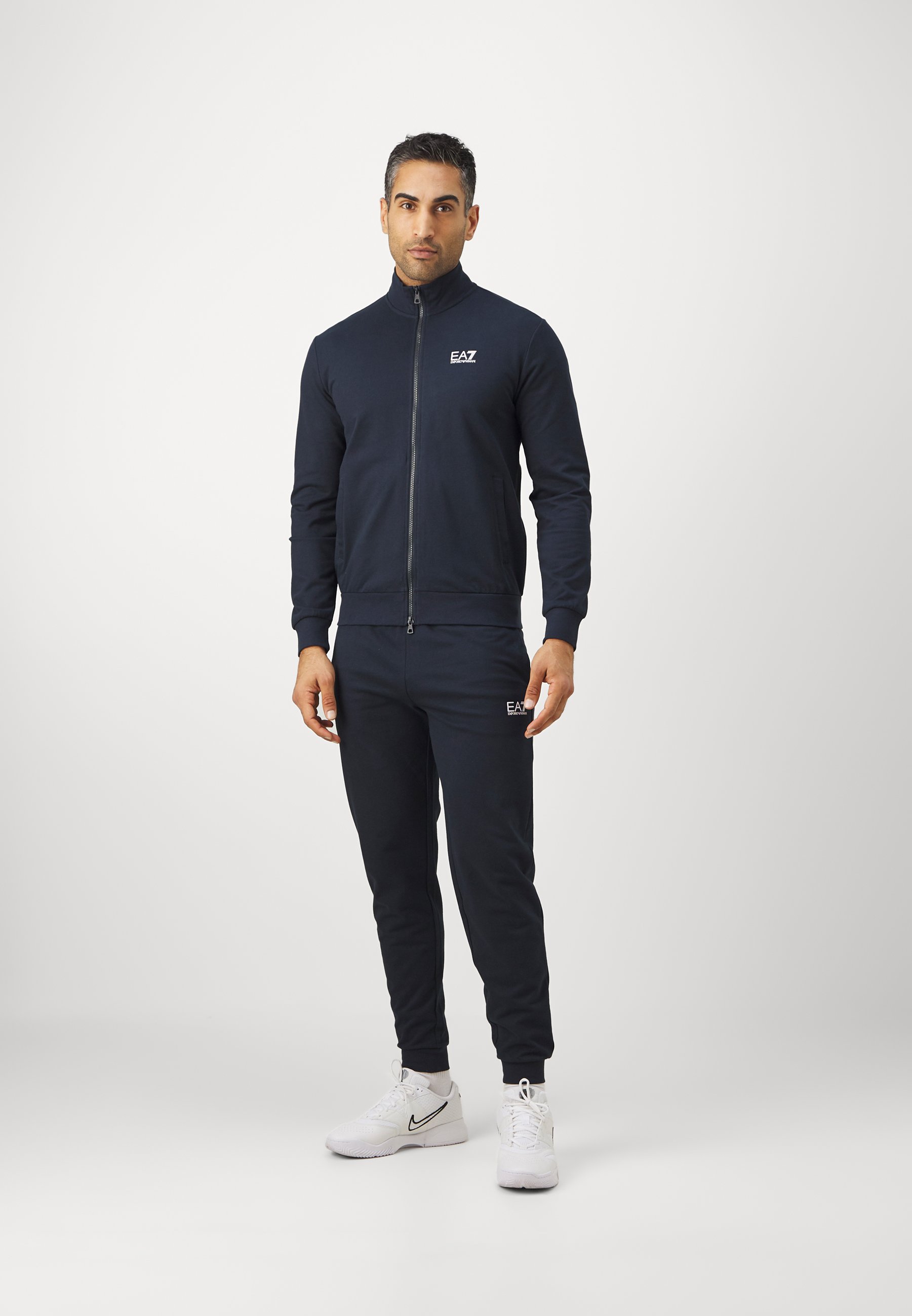 Ea7 mens train core id tracksuit store