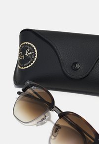 Ray-Ban NEW CLUBMASTER UNISEX - Sonnenbrille - havana on gunmetal/braun ...
