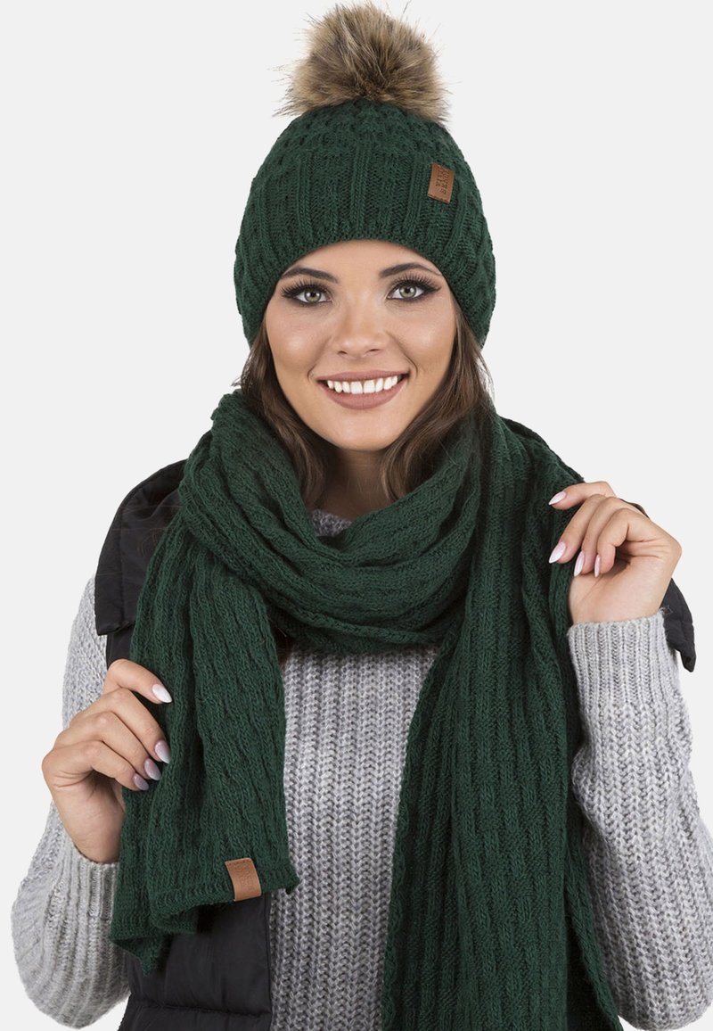 Vivisence 7015 BEANIE AND SCARF SET - Bufanda - green/verde - Zalando.es