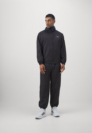 EA7 Emporio Armani VENTUS TRACKSUIT - Survêtement - black/noir - ZALANDO.FR