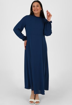 Modanisa PATTERNED - CREW NECK- PLUS SIZE- ALIA - Robe longue - light ...
