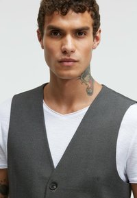 Camp David INTERLOCK MIT KARO - Waistcoat - grey melange check/grey ...