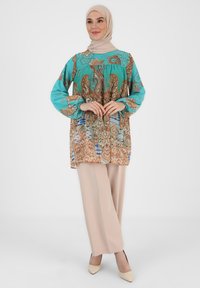 Modanisa TURQUOISE/BROWN SHAWL DESIGNED - Tunika - multi coloured ...