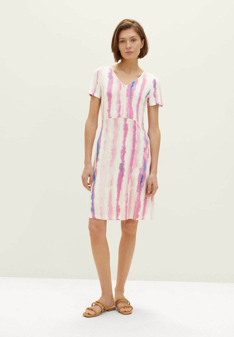 TOM TAILOR Jerseyklänning - pink tie dye stripe/ljusrosa - Zalando.se
