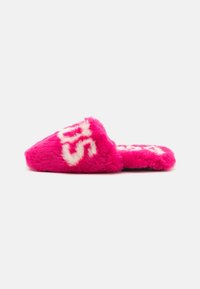 GCDS Chaussons - fucsia/rose - ZALANDO.FR