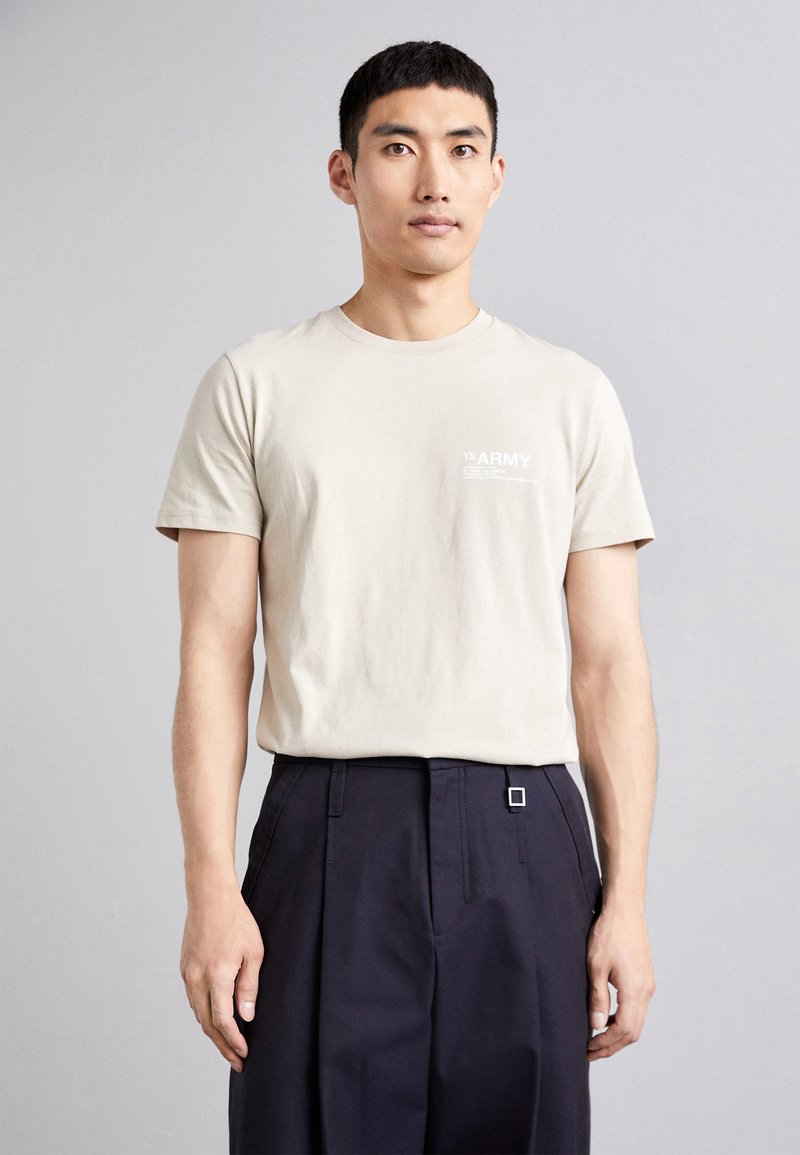 Yves Salomon T-shirts med print - sable/beige - Zalando.no