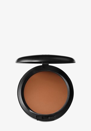 MAC STUDIO RADIENCE FACE & BODY RADIENT SHEER FOUNDATION - Fond de ...