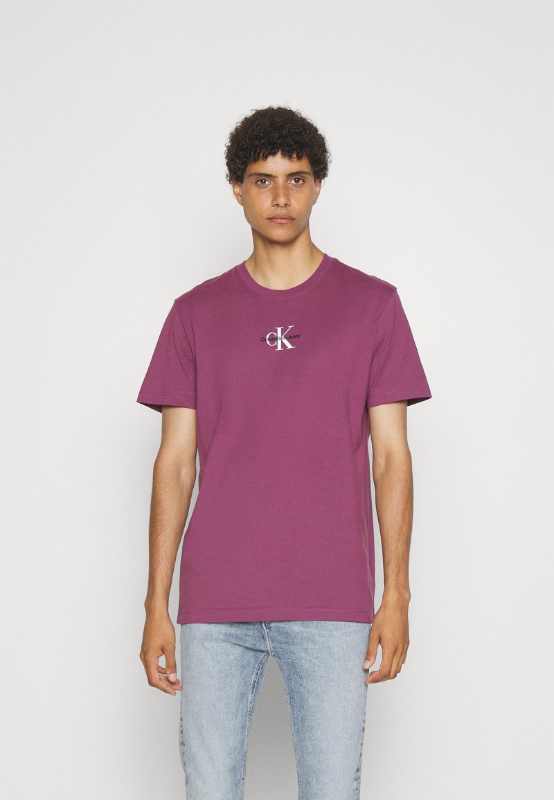 Calvin Klein Jeans MONOLOGO REGULAR TEE - T-shirts med print - amaranth ...