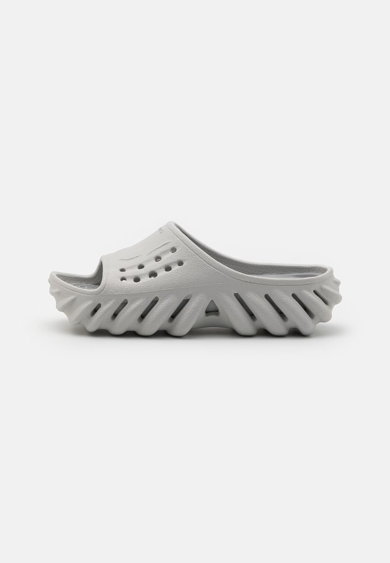 Crocs ECHO SLIDE UNISEX - Pool slides - atmosphere/grey - Zalando