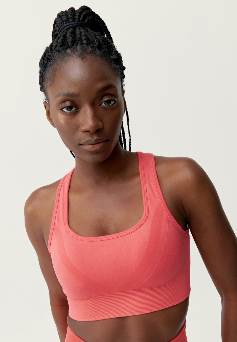 Born Living Yoga NISH - Sport-BH mit mittlerer Stützkraft - coral ...