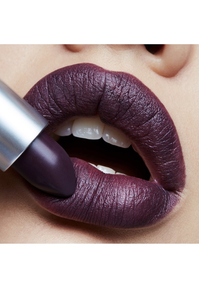 Mac Smoked Purple Vs Cyber