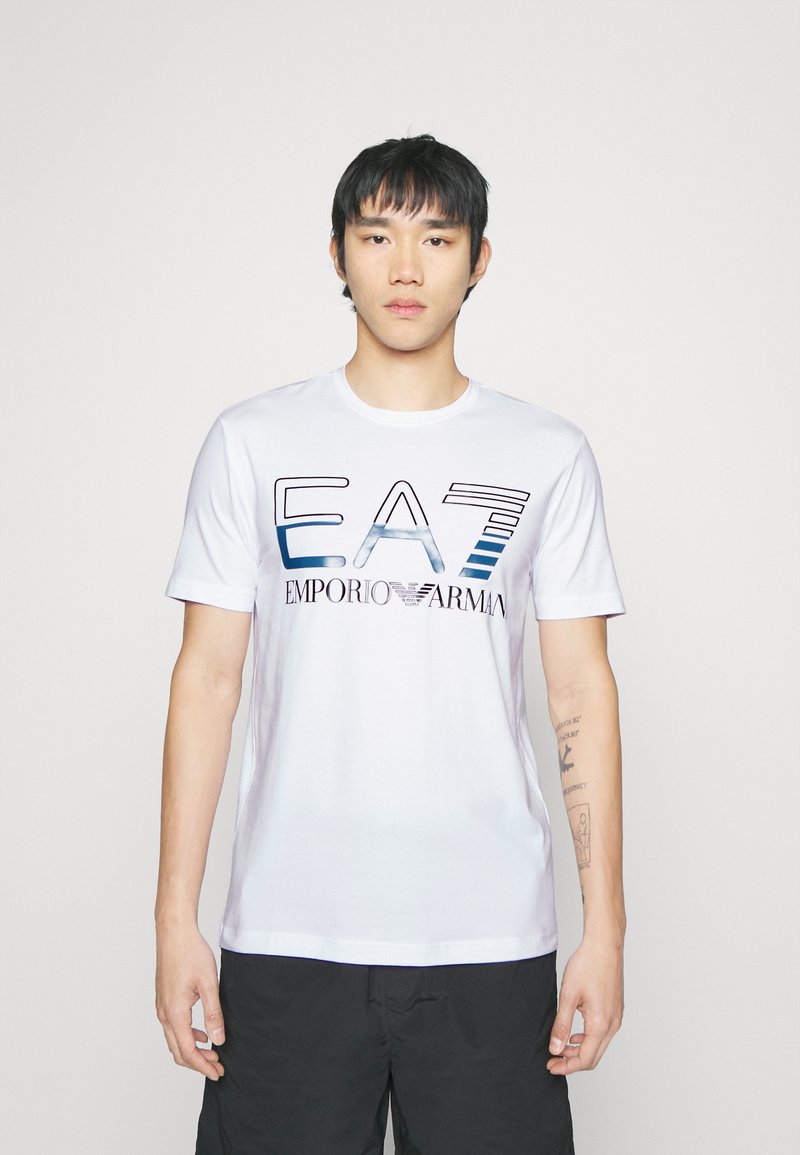 EA7 Emporio Armani Print T-shirt - white - Zalando.ie