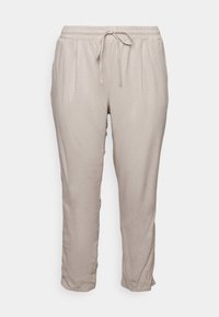 Vero Moda Curve VMJESMILO ANKLE PANTS - Bukse - silver lining ...