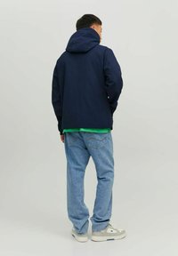 Jack & Jones JORCOPENHAGEN SPRING - Leichte Jacke - navy blazer ...