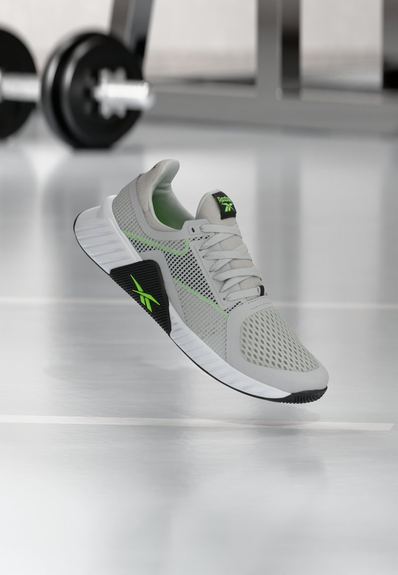 Reebok FLIP CHARGE - Zapatillas de entrenamiento - pure grey 2/solar ...