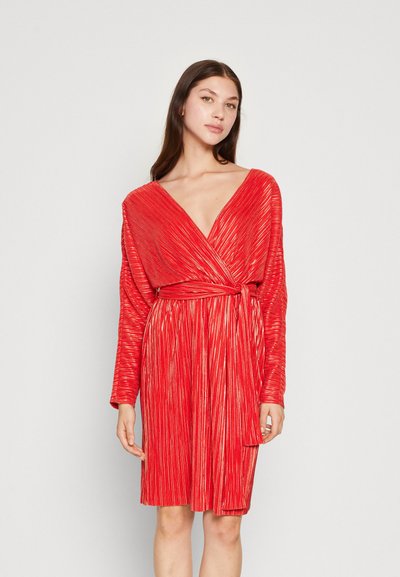 Robes de soirée en ligne sur Zalando - Page 7