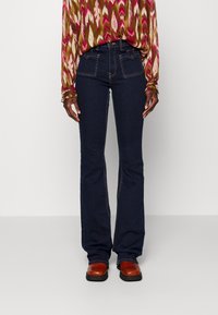 ONLY Tall ONLPAOLA POCKET - Jeans bootcut - dark blue denim/mörkblå denim - Zalando.se