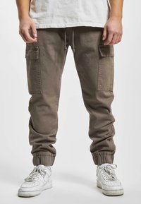 DEF Cargo trousers - grey - Zalando