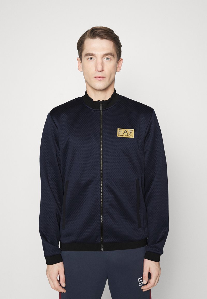 EA7 Emporio Armani Sweatshirt - dark blue/gold/dunkelblau - Zalando.at