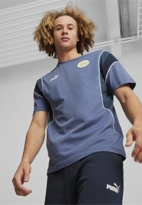 Puma ISLAND FTBLARCHIVE - Nationalmannschaft - inky blue dark night ...