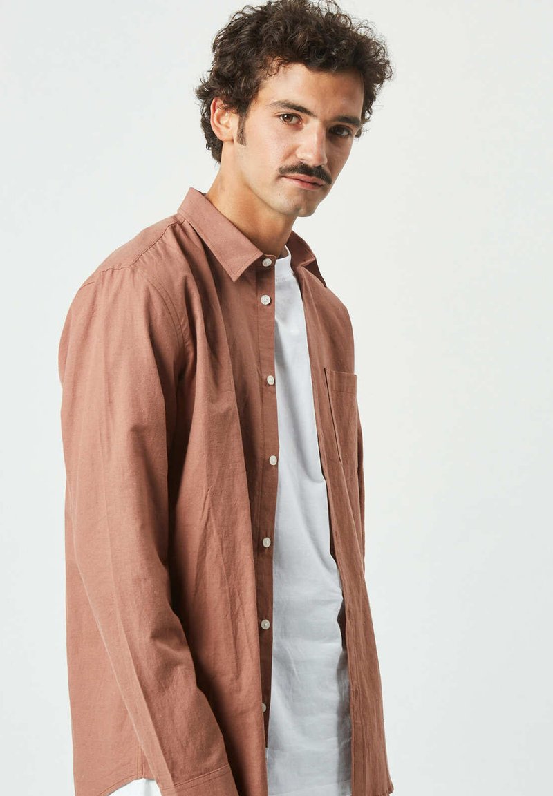 Minimum JACK - Shirt - clove/brown - Zalando.de