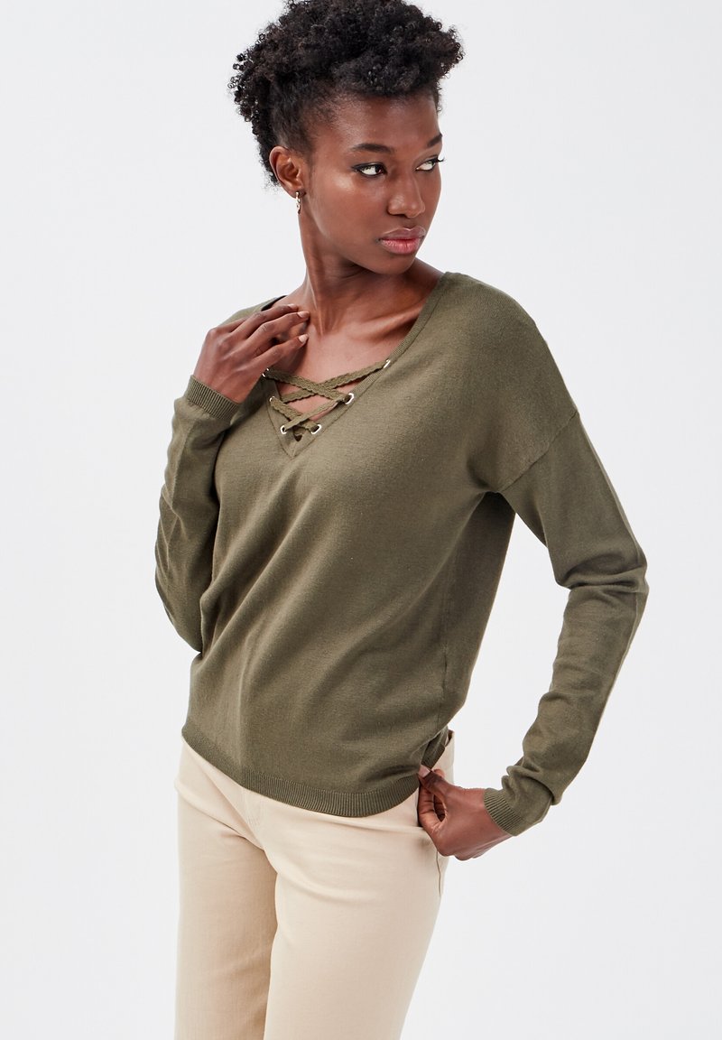 Cache Cache PULL COL EN - Strickpullover - vert kaki/khaki - Zalando.at