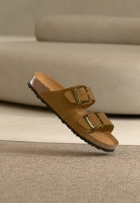 Tamaris Mules - cognac - Zalando