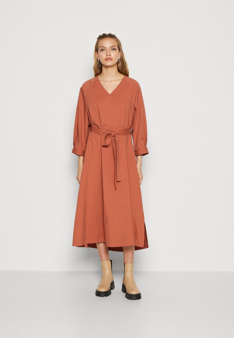 Minimum MAJAS - Day dress - copper brown/copper - Zalando.ie