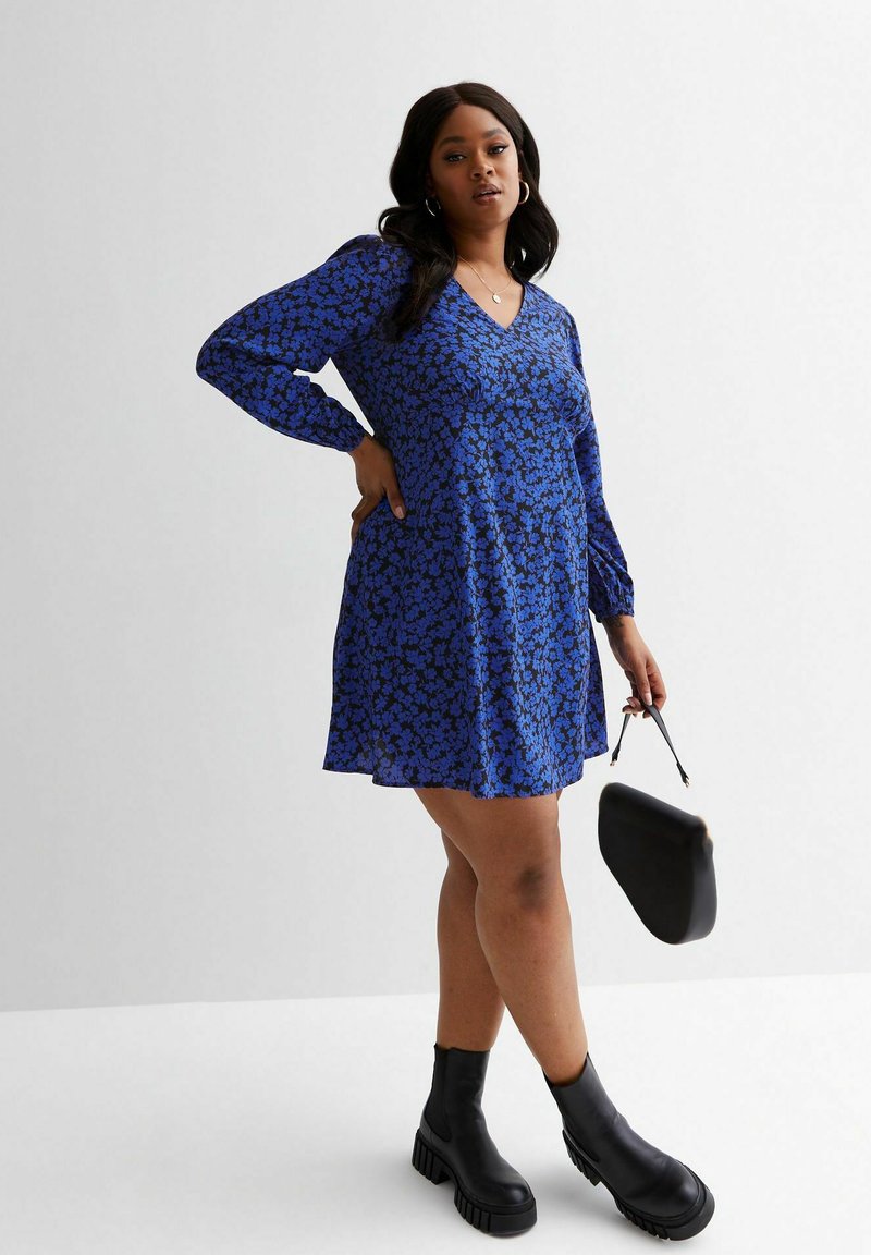 New Look Curves CURVES CREPE V NECKLONG PUFF SLEEVE - Jurk - blue ...
