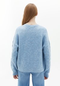 OXXO SOFT TOUCH LOOSE FIT - Pullover - summer song/bleu clair chiné ...