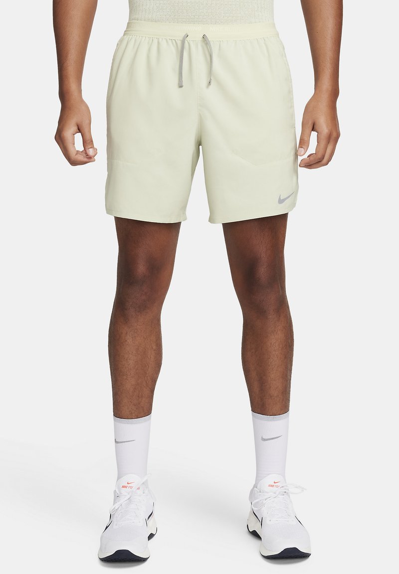 Nike Performance STRIDE 2IN1 7IN - Sports shorts - olive aura dark ...