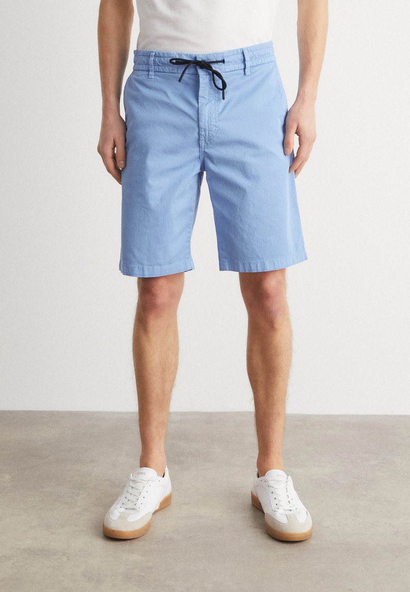 BOSS Shorts - light/pastel blue/light blue - Zalando