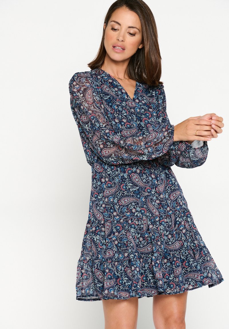 LolaLiza WRAP WITH PAISLEY PRINT - Robe de jour - navy basic/bleu ...
