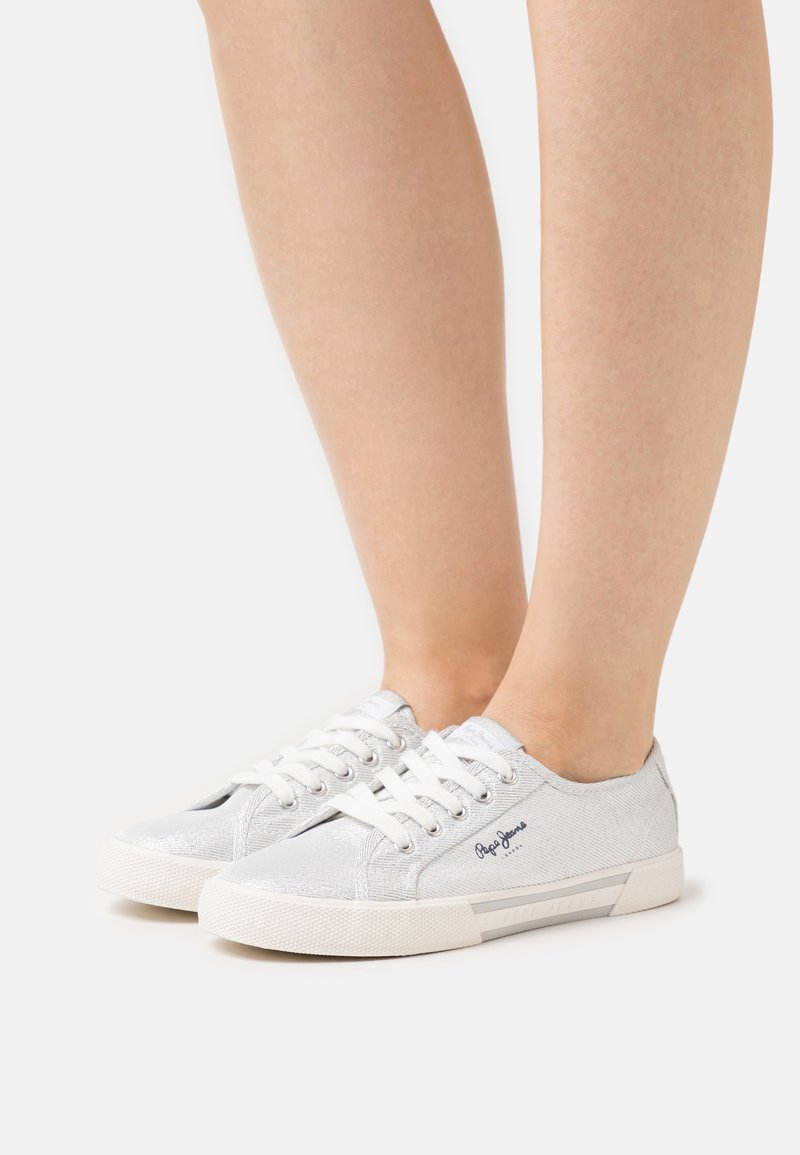Pepe Jeans BRADY PARTY - Trainers - silver/silver-coloured - Zalando.ie