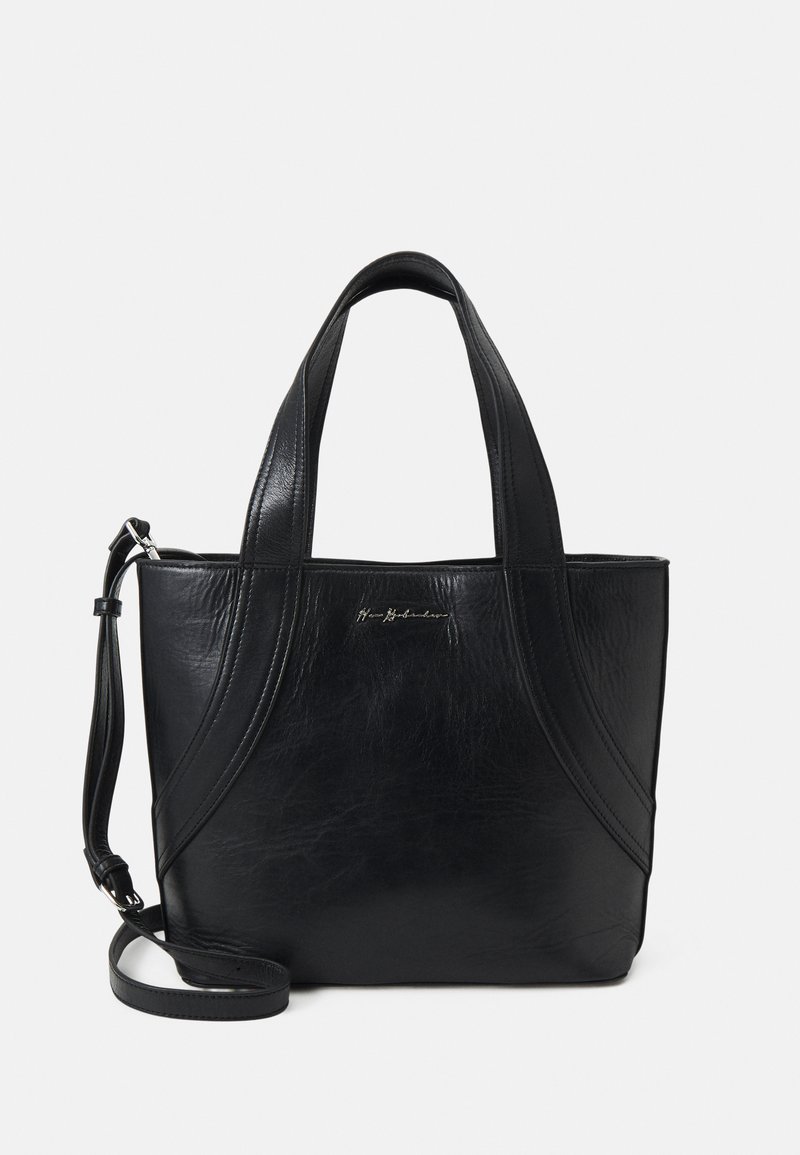 Han Kjøbenhavn CRINKLE SMALL TOTE BAG UNISEX - Shopping Bag - black ...