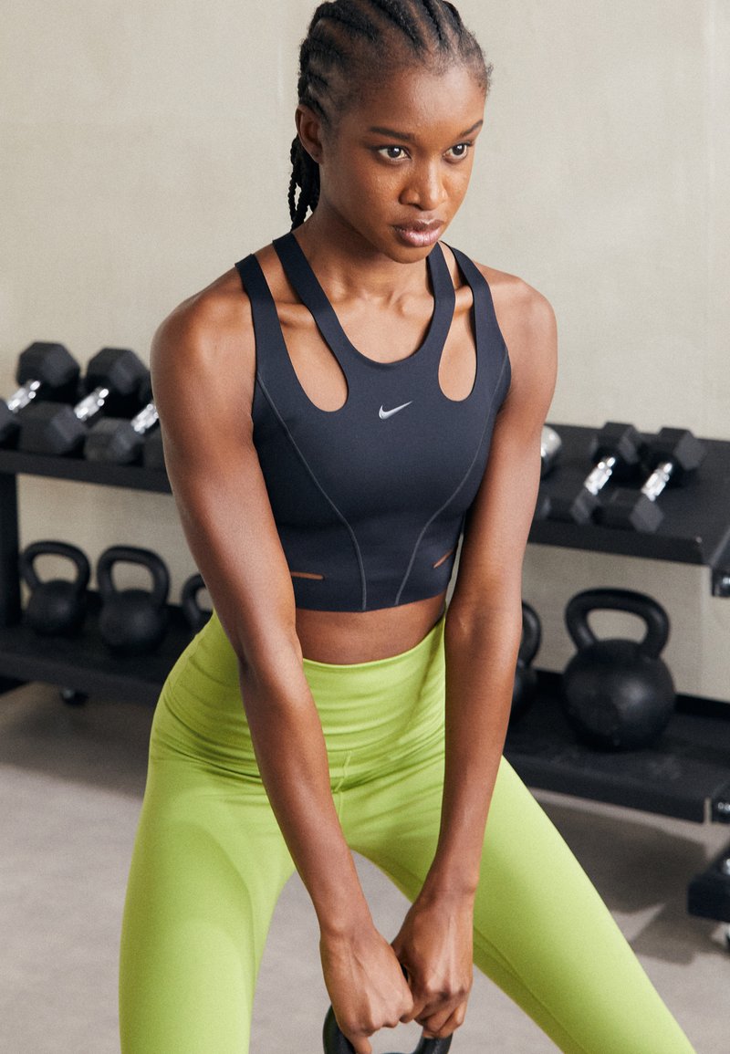 Nike Performance CITY READY - High support sports bra - black - Zalando ...
