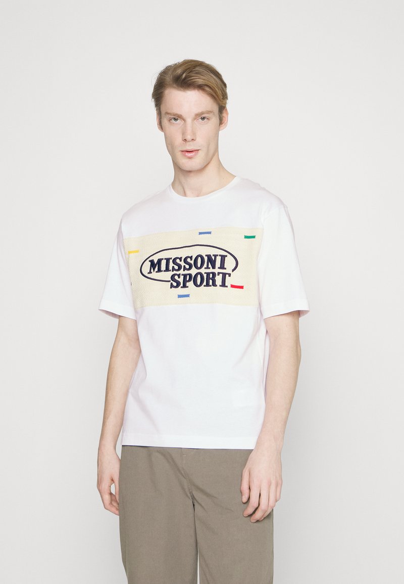 Missoni Sport SHORT SLEEVE - Print T-shirt - white with heritage colors ...