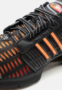 adidas Originals CLIMACOOL 1 UNISEX - Sneaker low - pure ruby/lucid ...