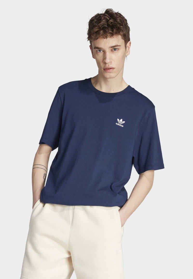 adidas Originals ESSENTIAL - Basic T-shirt - night indigo/white/dark ...