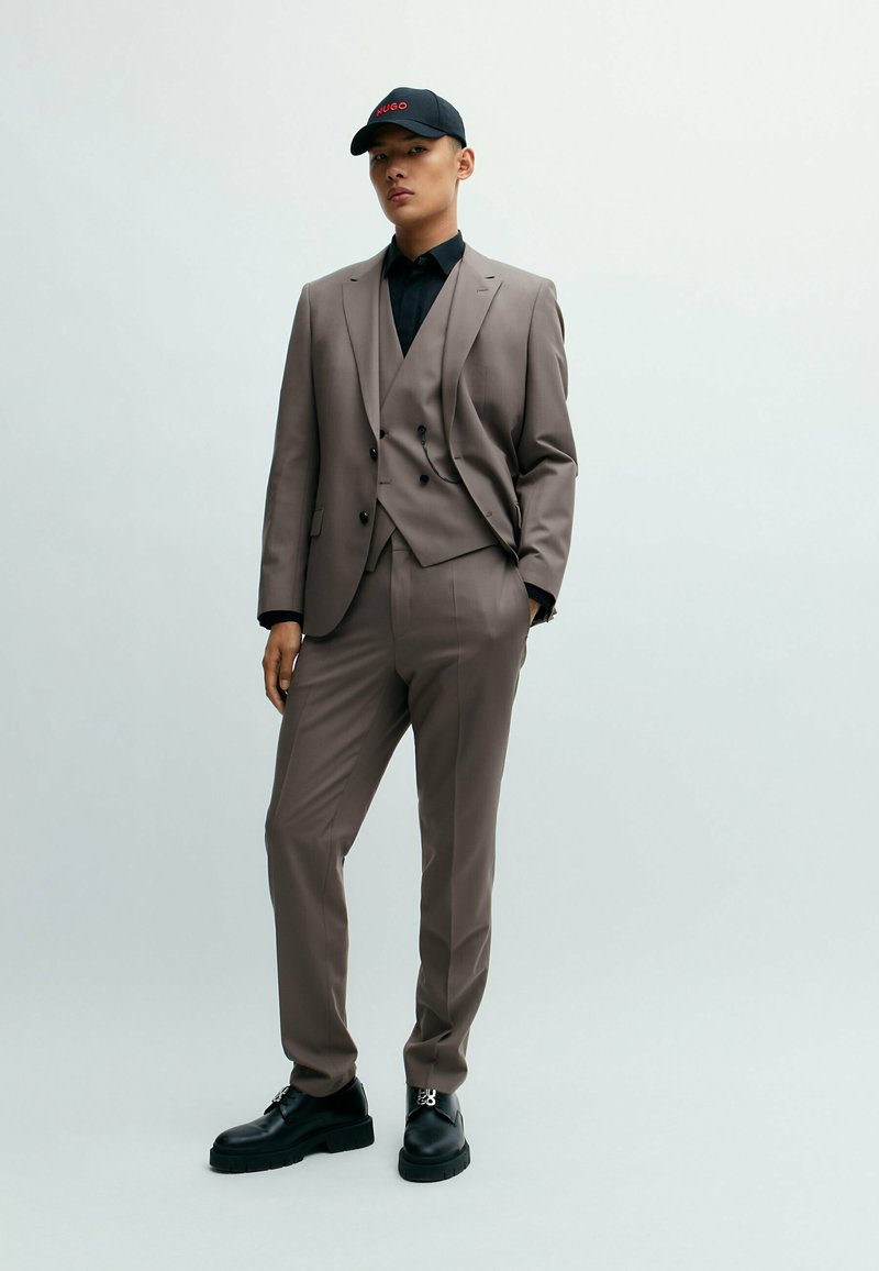 HUGO HENRY GETLIN234V1X - Kostuum - open brown/bruin - Zalando.nl