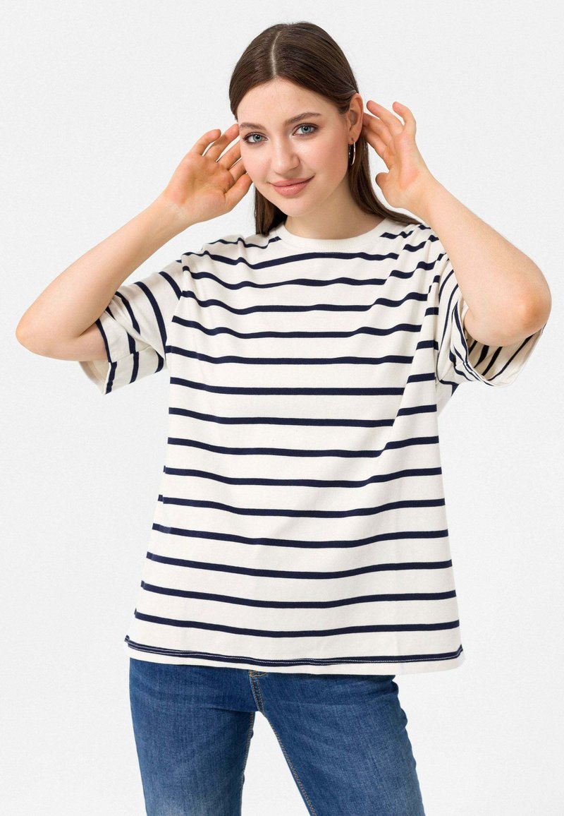 Moxx Paris BASIC - Print T-shirt - white/off-white - Zalando.ie