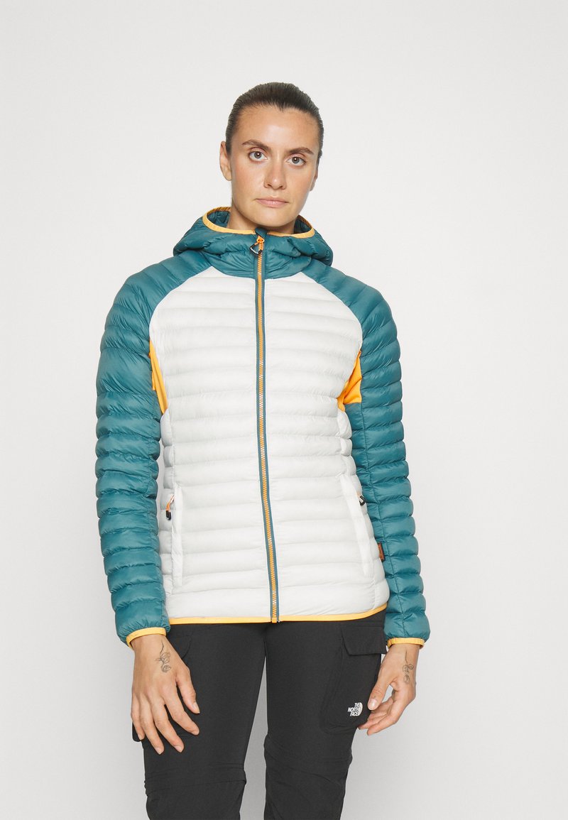 Icepeak DIX - Chaqueta de invierno - powder/crema - Zalando.es