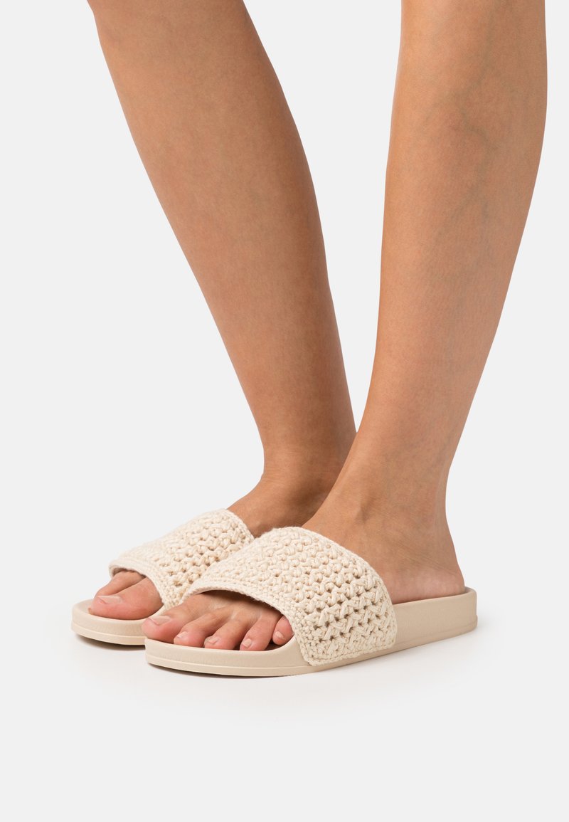 Marc O'Polo EBBA - Mules - sand/beige - Zalando.de