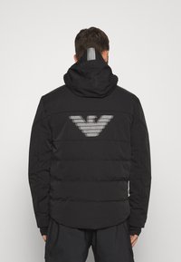 EA7 Emporio Armani KITZBUHEL PROTECTUM - Snowboardjas - black/zwart - Zalando.nl