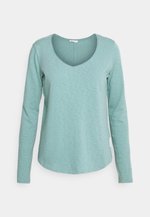 Marc O'Polo DENIM V-NECK REGULAR FIT CIRCULARITY - Long sleeved top ...