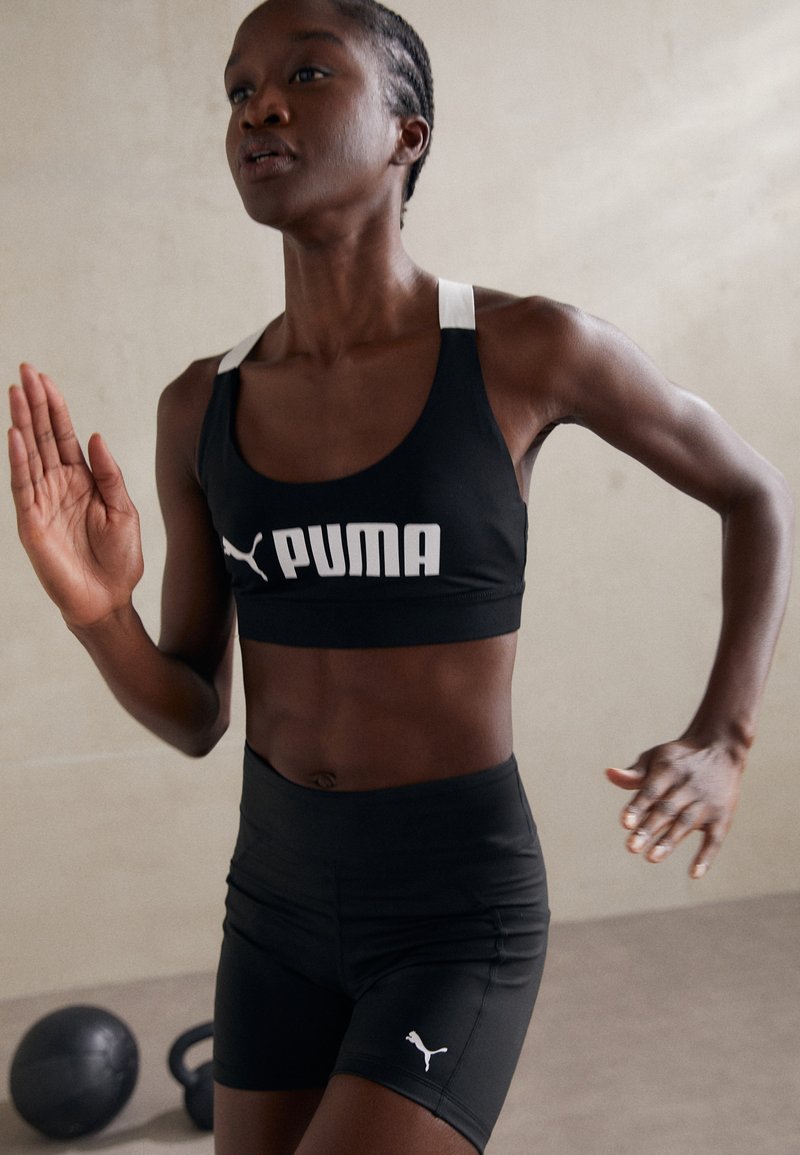 Puma MID IMPACT FIT BRA - Sports-BH'er med medium støtte - black/sort ...