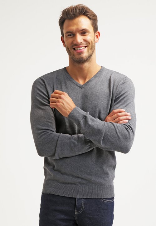 Kupi Muški puloveri online | Povrat do 100 dana | ZALANDO