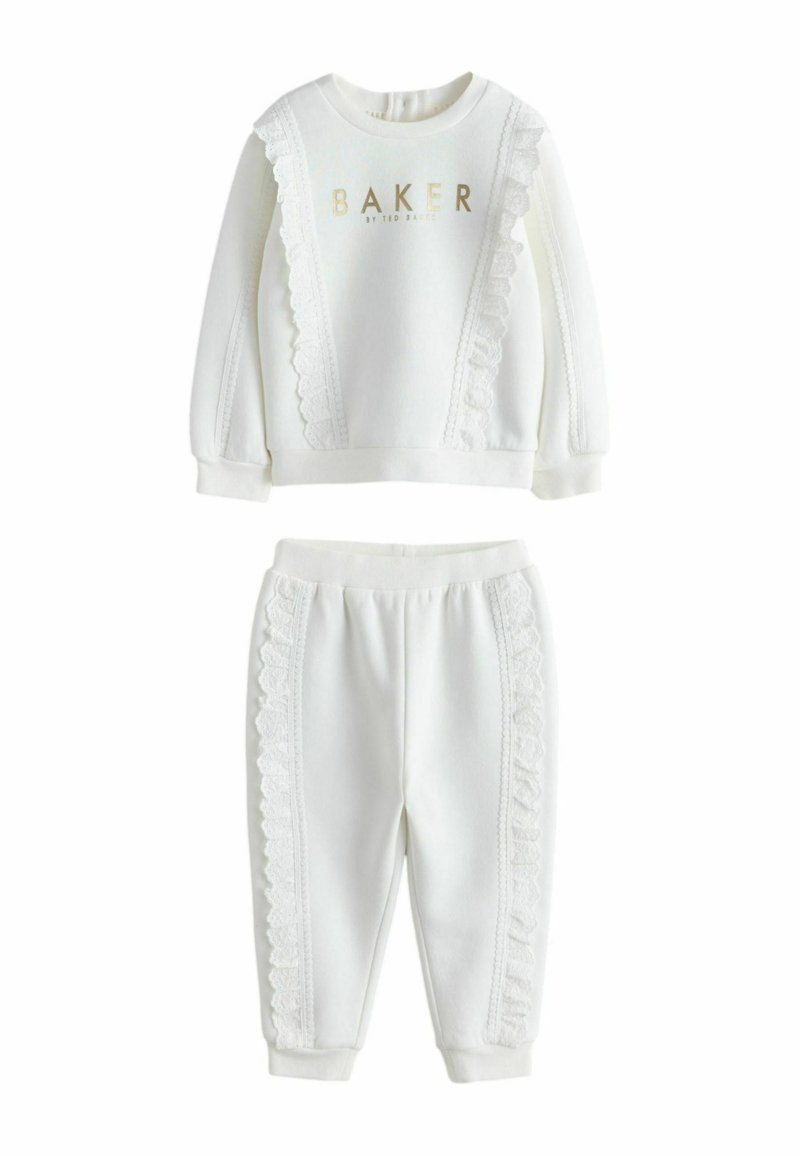Baker by Ted Baker REGULAR FIT - CREAM 2 PIECE LACE TRIM . - Tracksuit ...