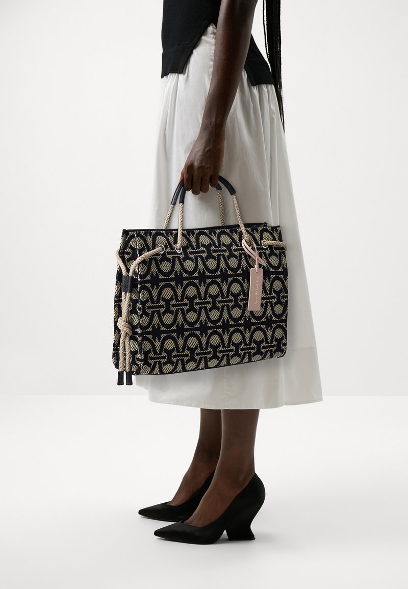 Coccinelle NEVER WITHOUT SUMM MON - Cabas - multi noir/multicolore ...